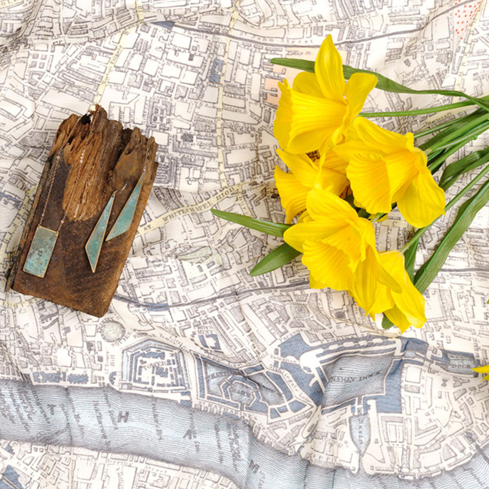 Vintage London Map Scarf | London and Greenwich Gifts – Royal Museums ...